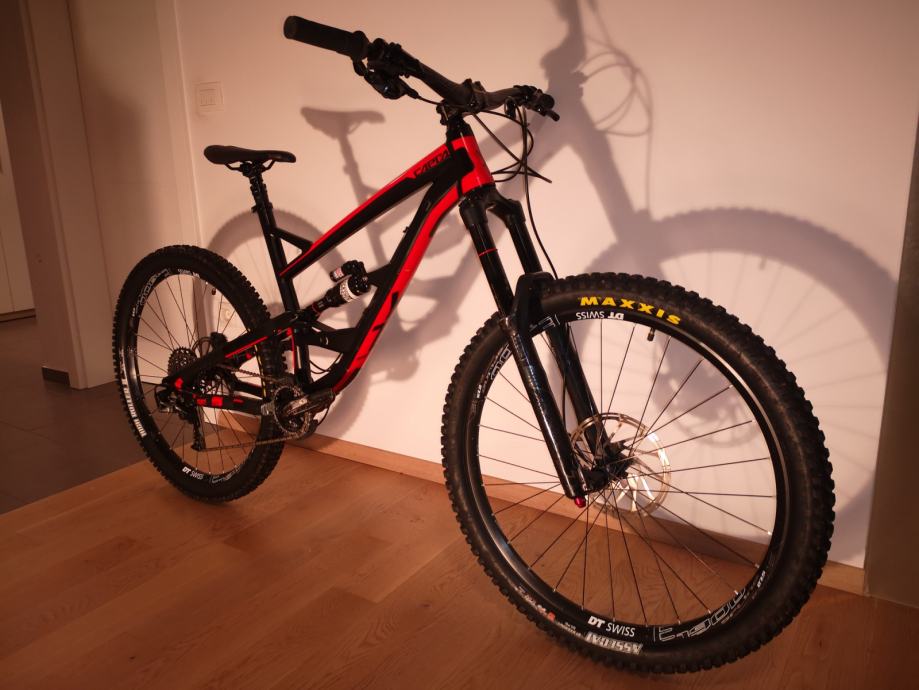 YT CAPRA AL COMP 2017 27,5 ENDURO MTB GORSKO KOLO