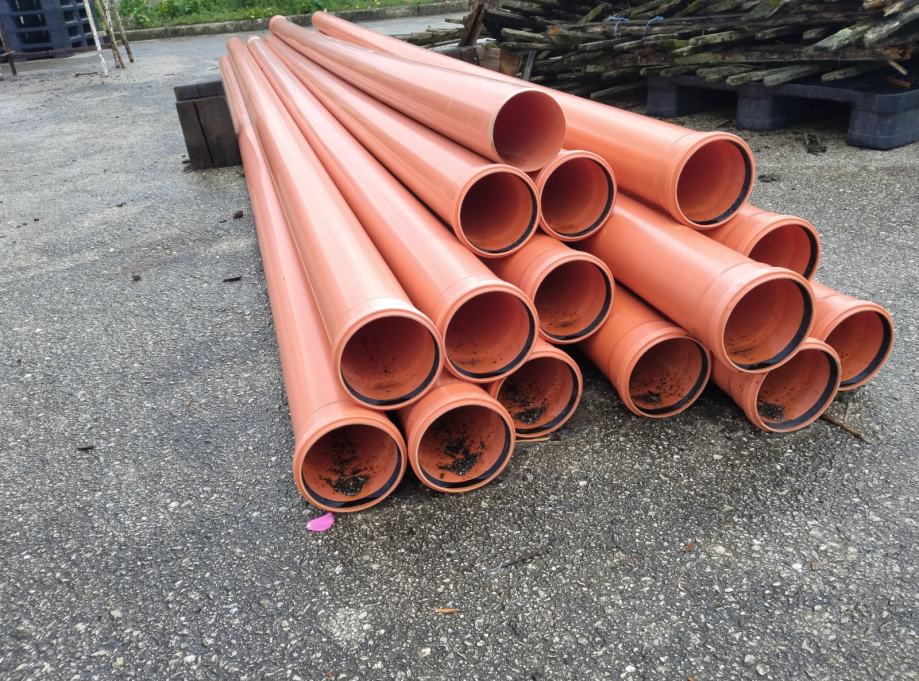 Cevi kanalizacijske PVC ukc SN 4 125x5000
