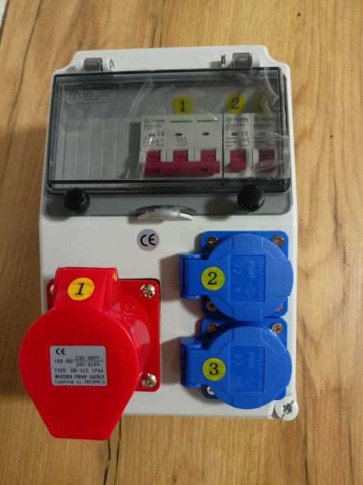 Gradbena elektro omarica