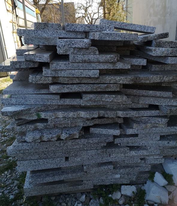 KAMEN MERMER GRANIT 160 cca 160 kvadratov 4X PALETE PRODAM