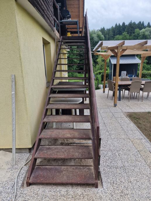 Kovinske zunanje stopnice