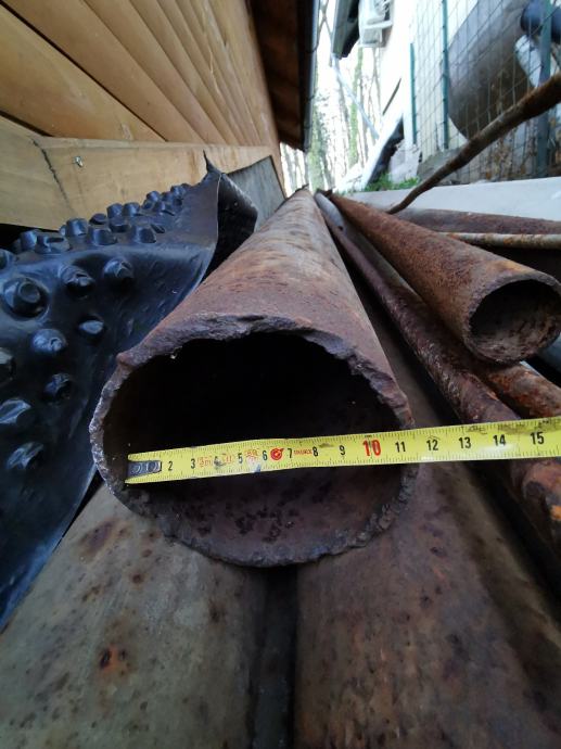 Okrogle železne cevi