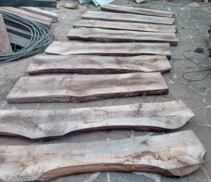 PLOHI OREHOVI debeline 7 cm, NOVI, suhi, za MIZO, KLOP