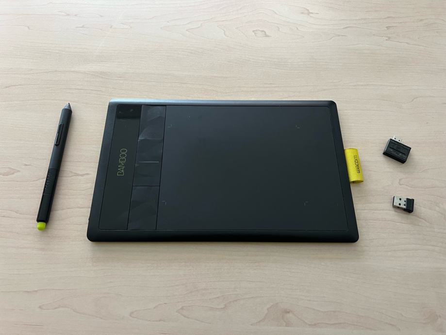 Wacom Bamboo Pen & Touch (CTH-470) z Wacom Wireless Kitom