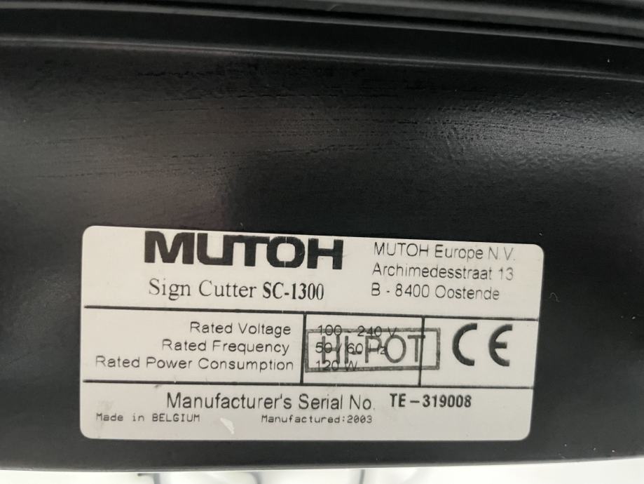 Mutoh SC-1300 (rezalnik folije)