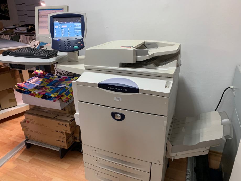Xerox DocuColor 252 + Creo Spire RIP | Digitalni Printer