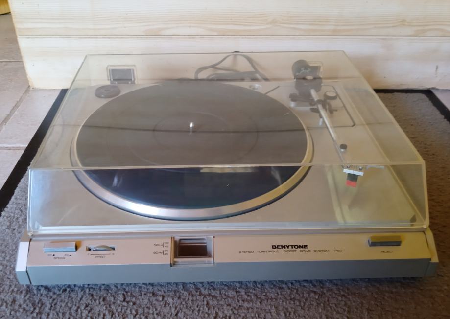 Gramofon BENYTONE DIRECT DRIVE P50