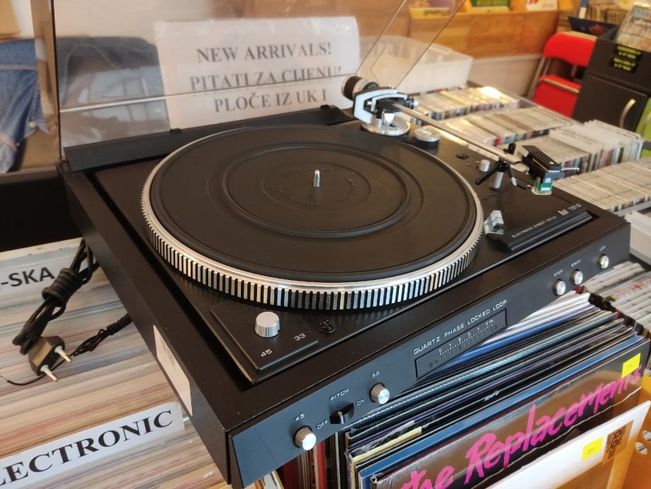 GRAMOFON DUAL 731Q - ODLIČNO STANJE