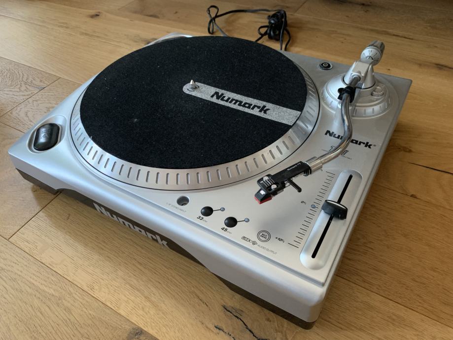 Gramofon Numark TT USB