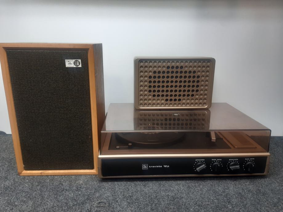 GRAMOFON RETRO RIZ TRAVIATA 12D