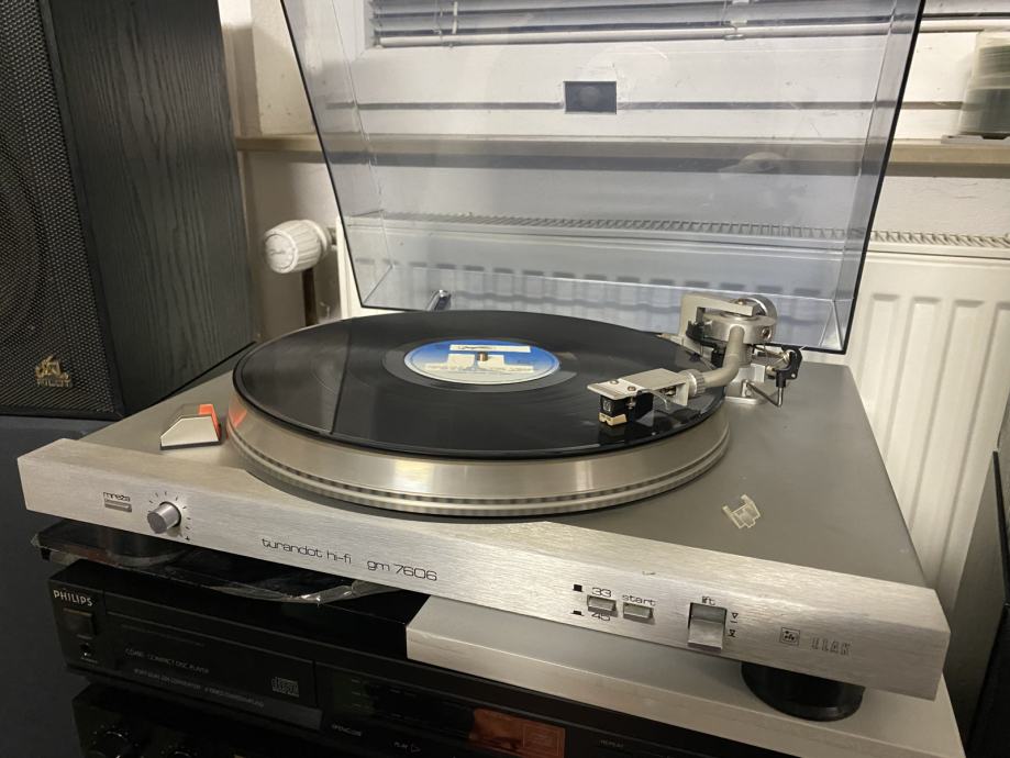 Gramofon RIZ Turandot hi-fi GM- 7606