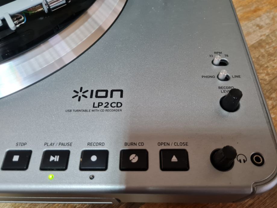 ION LP2CD, gramofon in cd player/recorder