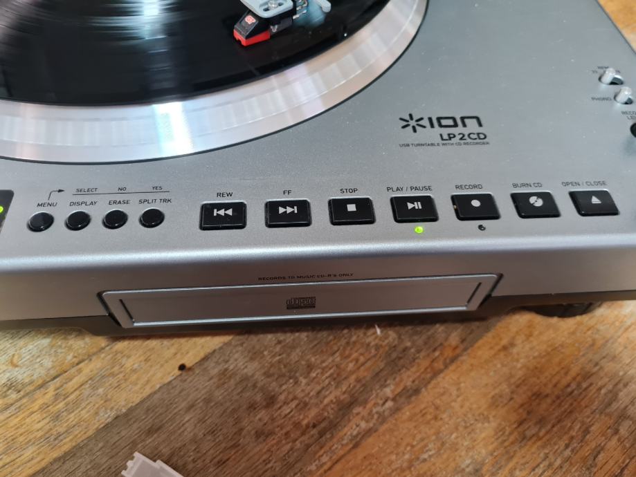 ION LP2CD, gramofon in cd player/recorder