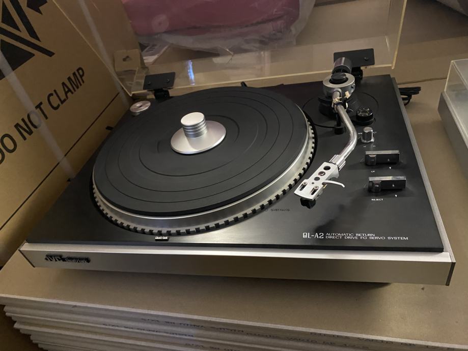JVC QL-A2 SERVO DIRECT DRIVE TURNTABLE-GRAMOFON