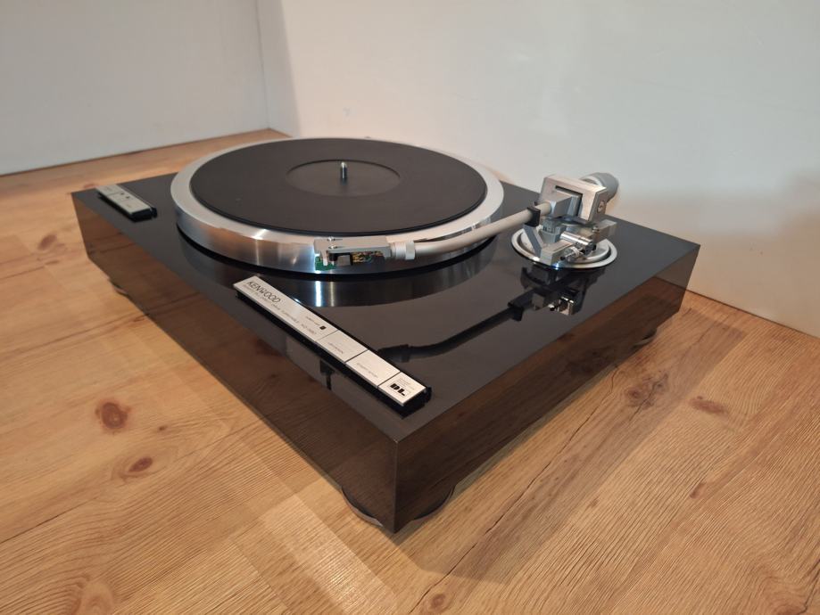Kenwood KD 990