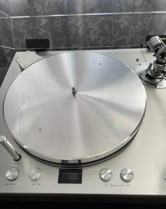 Luxman PD-171 turntable + tonearm SME-3010R Gramofon