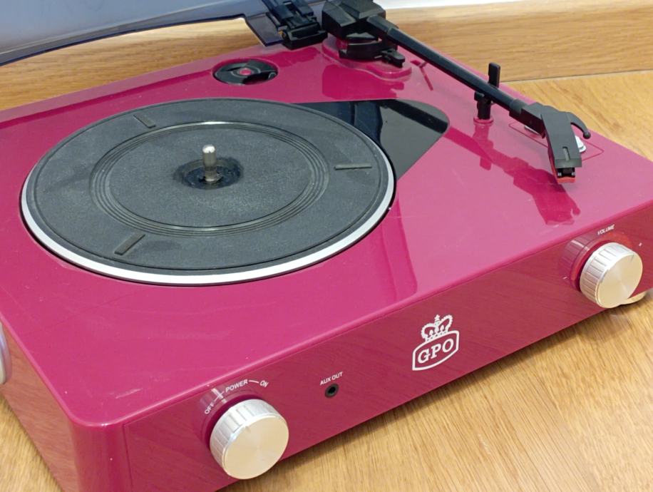 Record player GPO