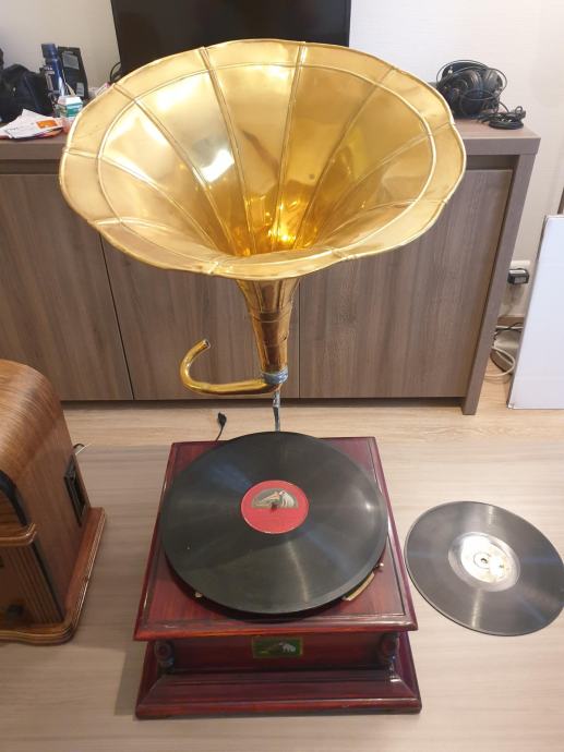 RETRO GRAMOFON HMV