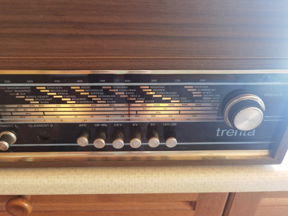 Retro radio/gramofon Trenta