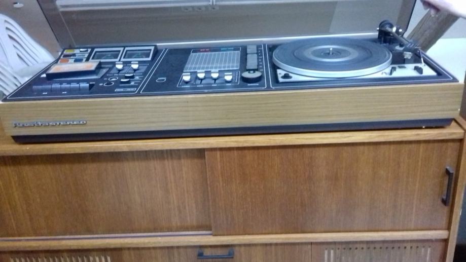 Stara Hifi oprema (gramofoni,radio,televizor,magnetofon)