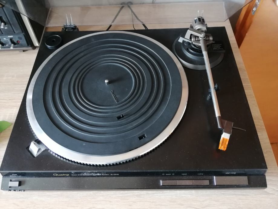 Technics gramofon