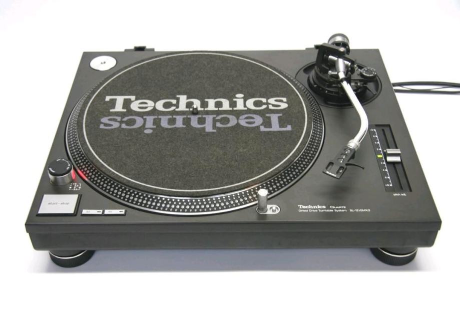 TECHNICS SL 1210 MK2 Gramofon NOVO!