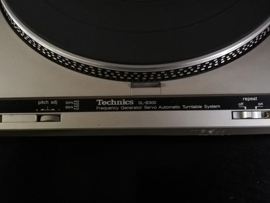 Technics SL-B300 avtomatski gramofon