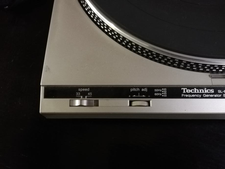 Technics SL-B300 avtomatski gramofon