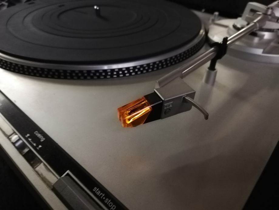 Technics SL-B300 avtomatski gramofon
