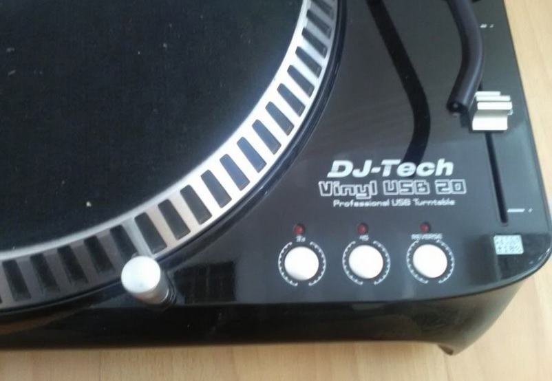 USB DJ GRAMOFON DJ TECH USB 20