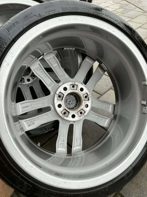 Original BMW M 19 komplet platišč z Michelin Pilot Sport 4