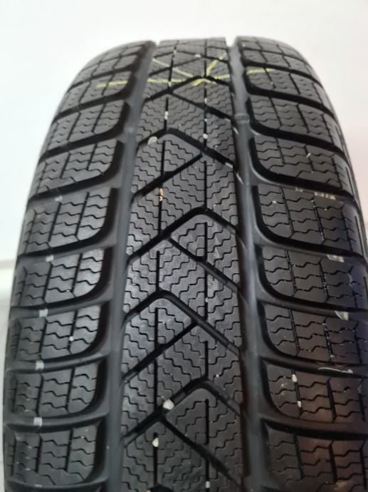 Original VW Passat B8 17 Helsinki 215/55/17 + Senzorji + pnevmatike