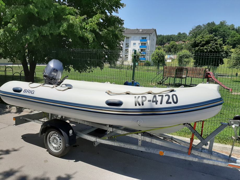 Gumenjak Brig Falcon Rider 400