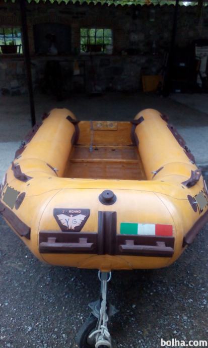 Motorni čoln Bat Roven, Johnson 25