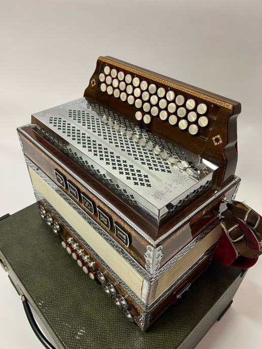 DIATONSKA HARMONIKA URŠIĆ