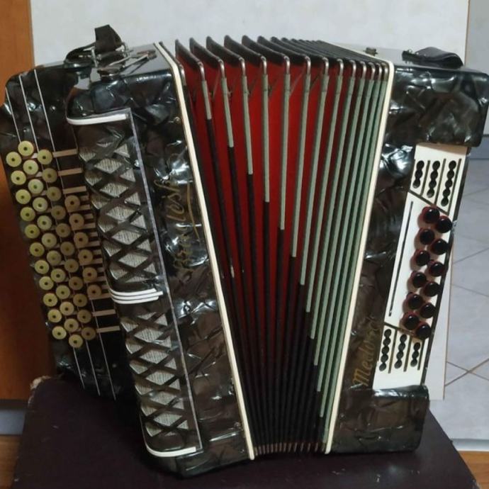 Harmonika Bradeško cfb