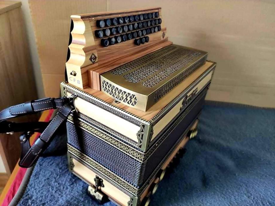 Harmonika PROSTOR CFB