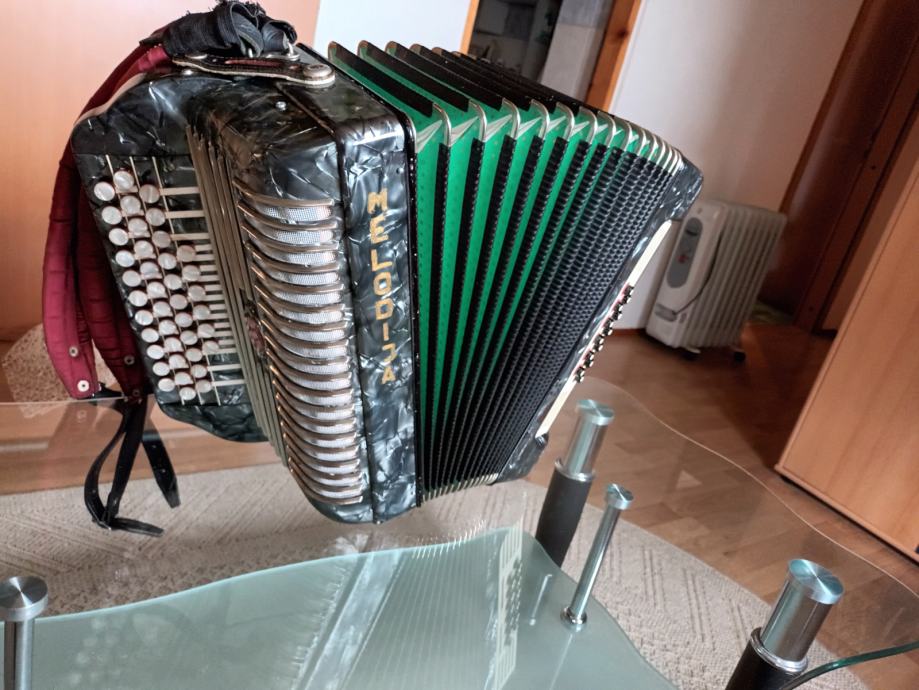 Harmonike Melodija CFB