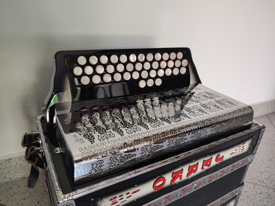 Jerko diatonična harmonika b-es-as