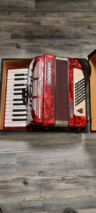 klavirska harmonika weltmeister