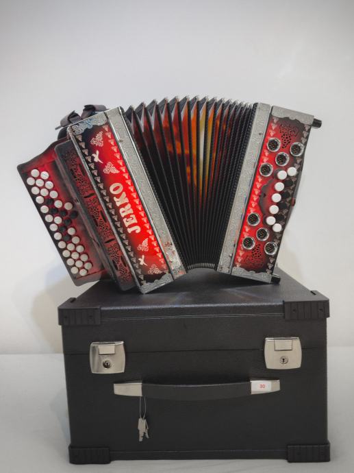 NOVA OTROŠKA HARMONIKA JERKO, CFB