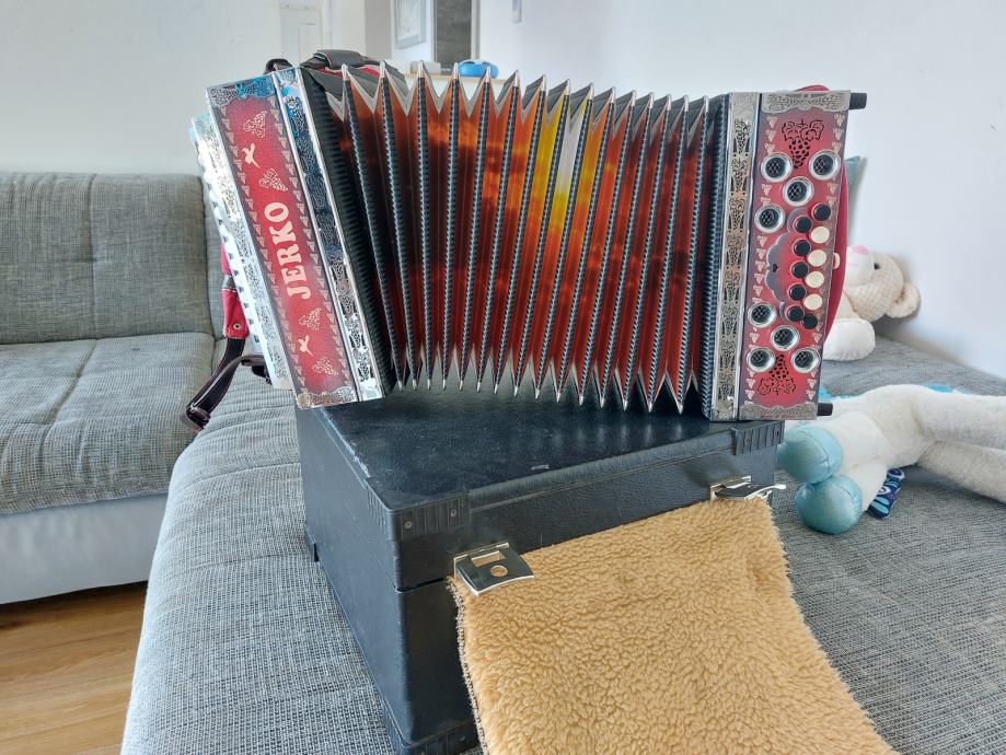 Otroška harmonika Jerko