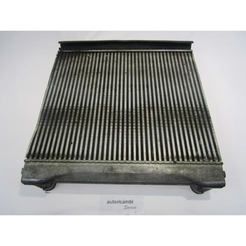 HLADILNIK INTERCOOLER OEM N. LR007170 ORIGINAL REZERVNI DEL LAND ROVER