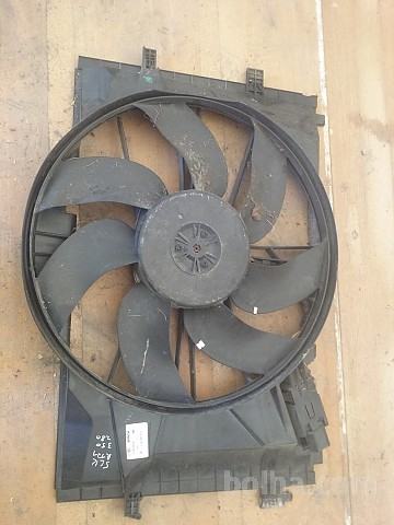 Mercedes benz SLK ventilator hladilnika