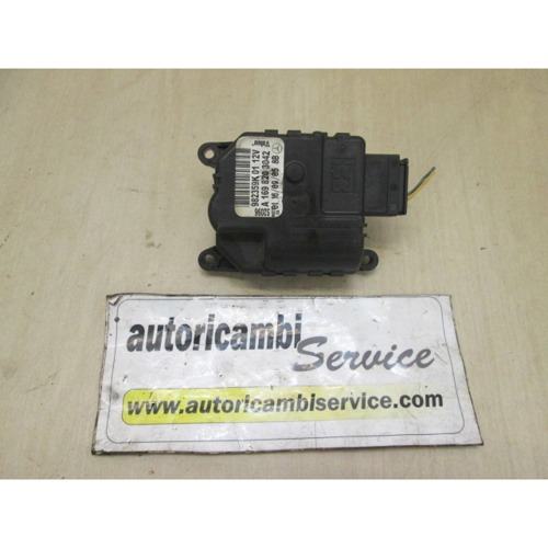 MOTORCEK OGREVANJA OEM N. A1698203042 ORIGINAL REZERVNI DEL MERCEDES C