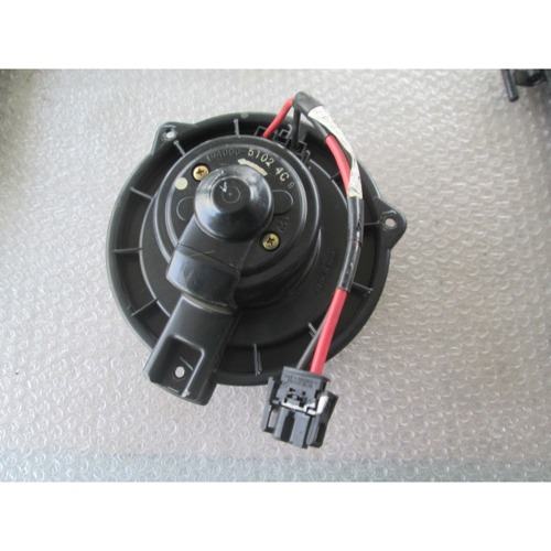 VENTILATOR KABINE OEM N. A1638300308 ORIGINAL REZERVNI DEL MERCEDES