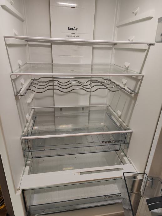 Police in predali za hladilnik gorenje NRK6191gx
