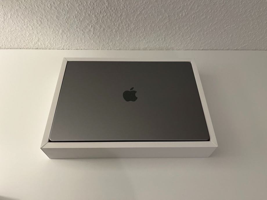 Apple Macbook Pro 16 M1 Max 64 GB RAM 2TB SSD