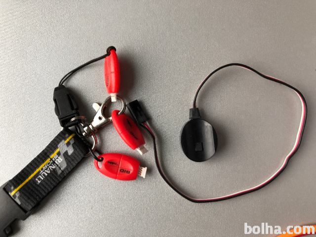 Polnilec LiPo/NiMh/NiCd/Pb Robbe Power Peak E1