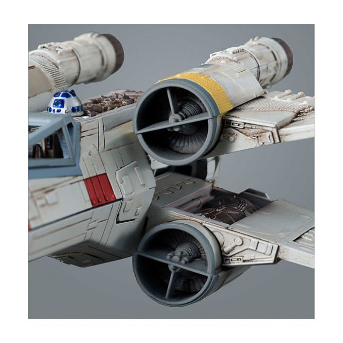 Revell - Vojna zvezd - Bandai - BANDAI X-Wing Starfighter